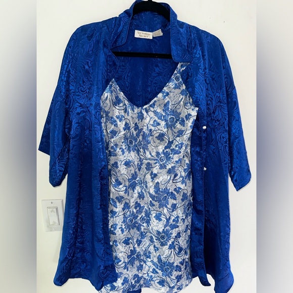 Victoria's Secret | Intimates & Sleepwear | Vtg Gold Label Vs Two ...